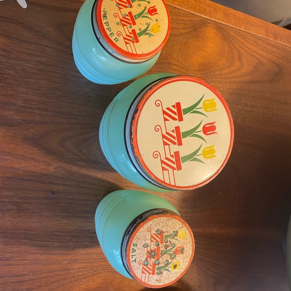 Fire King | Dining | Htf Fire King Jadeite Range Set Salt Pepper And ...